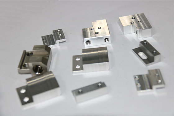 Cheap Titanium CNC Machining Service CNC Milling Machine Spare Parts silver