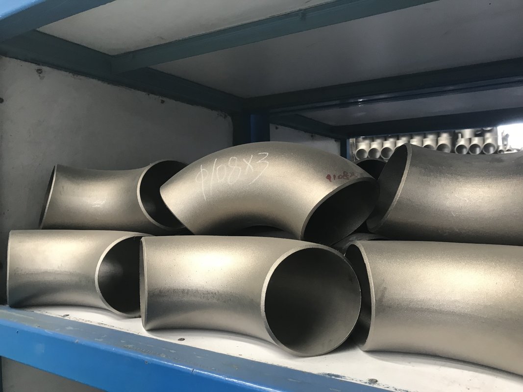 Factory supply best quality ASTM B16.9 Gr1 titanium 90 degree elbow