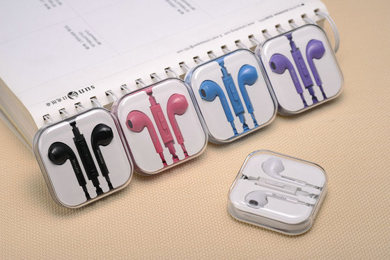 In-Ear Stereo Purple Earphone 3.5mm Headphones Headset with Mic for Iphone