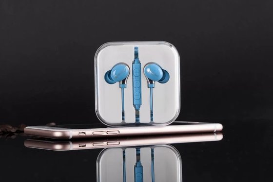 2016 promotion earphone for iphone earphone with mic for iphone 6 earphone wholesale