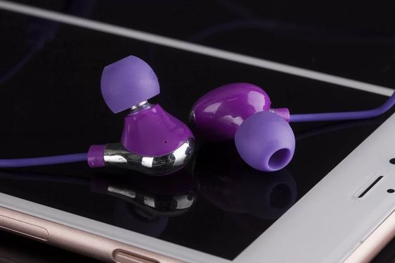 Sports Super Bass Headphone Promotional Headphone Purple Rotatable Earphones