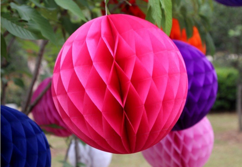 Wholesale Cheap Wedding Tissue Paper Tassel Garland Hot Pink Honeycomb Tissue Balls for Party Decoration