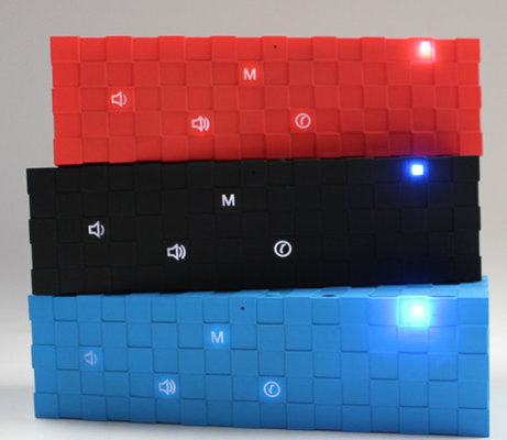 Portable Cube Bluetooth Speaker with Flashing Led Lights Red / Blue / Black outdoor speaker