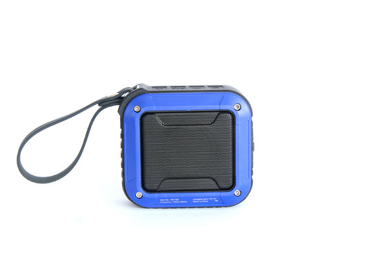 Waterproof Portable Bluetooth Wireless Speakers Bluetooth Speaker With Radio / Mic