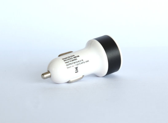 Dual Port USB Car Charger Adapter , 1.1A / 5V HIgh Speed DC Car Charger