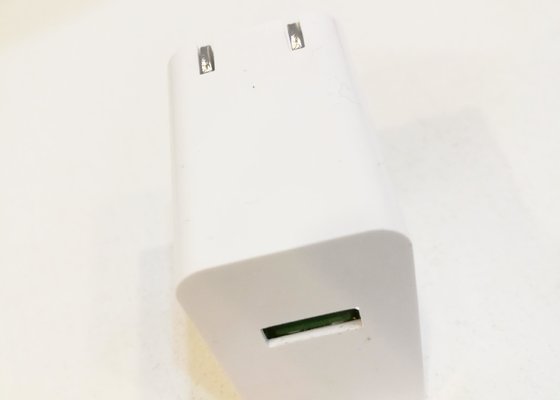 One - Port Fast Usb Wall Charger Adapter With US Plug 100 - 240V ~ 50 / 60Hz 0.7A