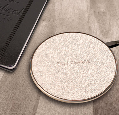 Electric Fast 10W Wireless Cell Phone Charger 10*0.7mm CE / RoHS