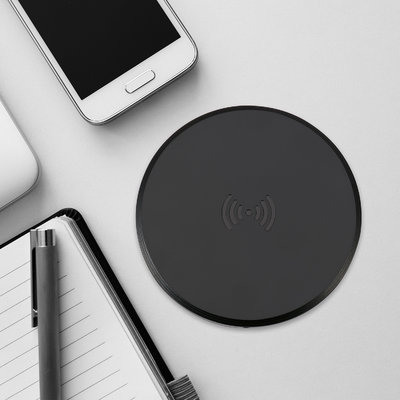 ABS Colorful Portable Wireless Cell Phone Charger For Android / Iphone Charging Pad