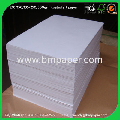 Good Quality High Brightness 300/350gsm Glossy/Matt C2s Art Paper/C1S couche paper supplier