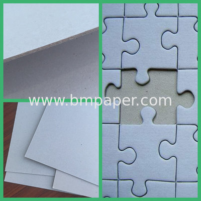 2017 hot sale 787*1092mm 889*1194mm 2.5mm 3mm 3.5mm laminated paper carton board supplier