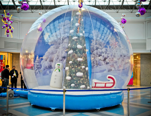 Commercila Exhibition Clear Inflatable Snow Globe With Christmas Backdrop