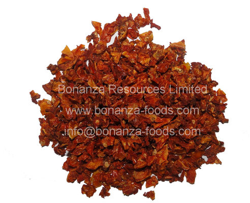 Kosher Certified Dehydrated Tomatoes Pieces 10*10mm Dried Tomatoes