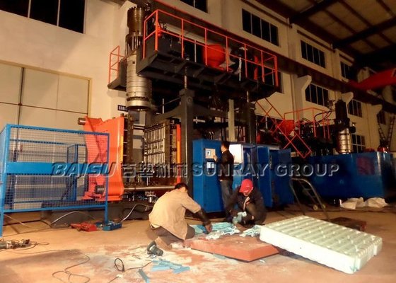 Accumulating Head EBM Pallet Plastic Blow Moulding Machine 8.5 X 3.6 X 6.0m Size SRB120ZP