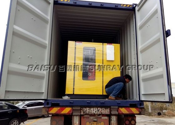 Multi Colored Plastic Bottle Moulding Machine 300BPH Capacity SRB50-2