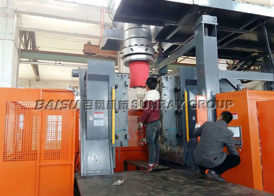 Red Water Filled Traffic Barrier Road Safety Plastic Blow Moulding Machine 220V / 380V