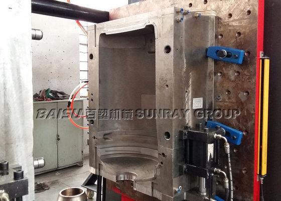Reusable 60l Large Insulated Water Plastic Blow Moulding Machine To Make Ice Cooler Box