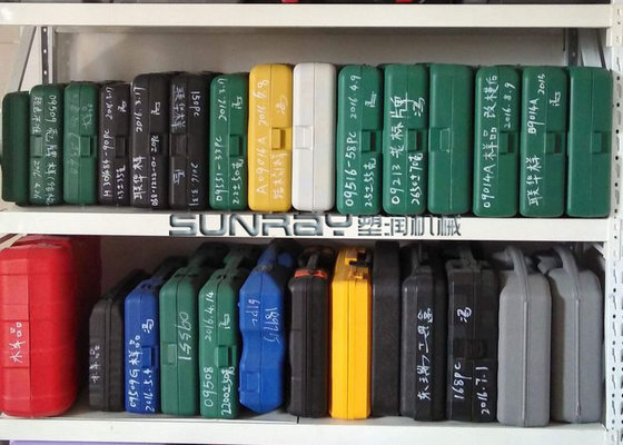 Extrusion Blow Molding Machine for Plastic Tool Box / Hdpe Tool Cabinet SRB90