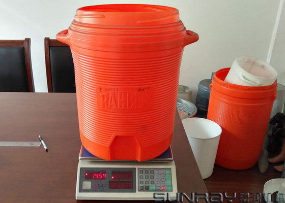 Heat Insulation HDPE Blow Moulding Machine For Plastic Round Ice Box SRB90