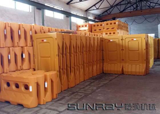 Automatic Plastic Extrusion Molding Road Barrier Making Machine 8.7 X 3.5 X 6.4M