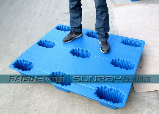 Heavy Duty Plastic Pallet Making Machine , Extruder Blowing Machine Accumulating Head RB120ZP