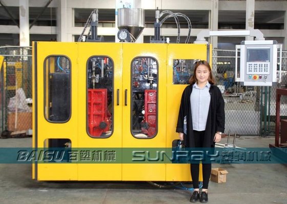 Automatic Extrusion Bottle Blow Molding Machine , 0 - 5 Liter Plastic Jerry Can Making Machine