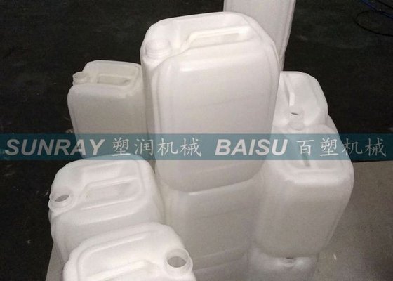 Accumulating Type EBM Blow Mould Machine , 25 Litre Plastic Jerry Can Making Machine SRB80