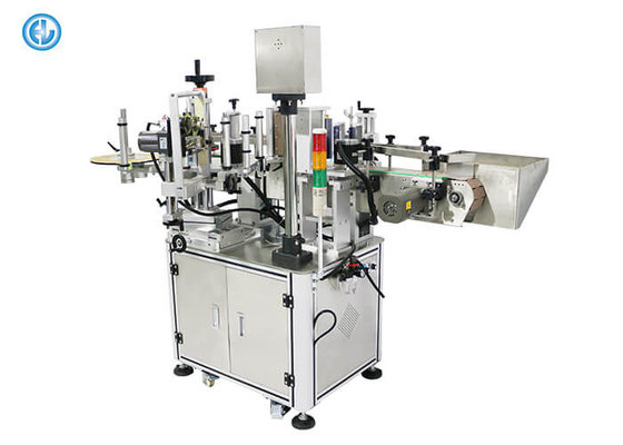 De elektrische Gedreven Automatische Druk en past Labeler, Verticaal Fles Etiketteringsmateriaal toe