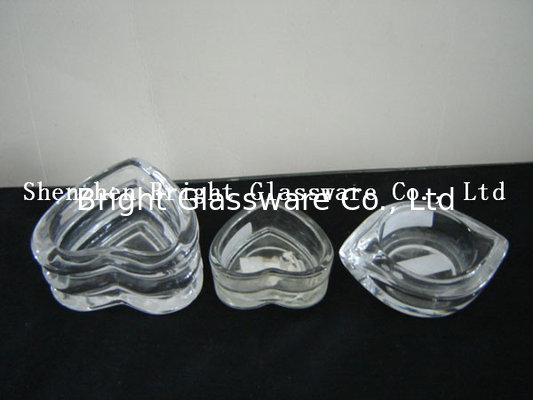 Romantic shape glass candle holder with love