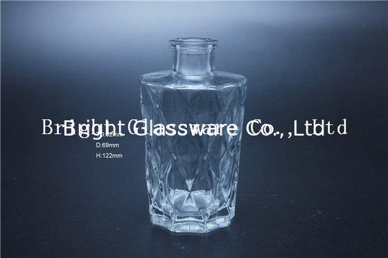 Best quality and prefect design crystal perfume bottle for car