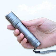 China Waterpoof CREE XPE Q5 MINI Zoom Adjustable Focus LED Flashlight 18650 Rechargeable Battery Power supplier