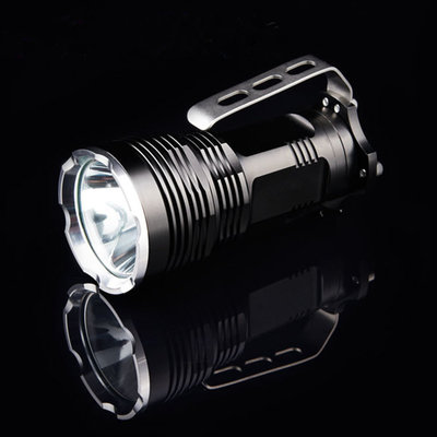 4*18650 Rechargeable Battery Power 5000Lumens Portable LED Spotlight 5*CREE XML T6 Cores with Stainless Steel Handlebar supplier
