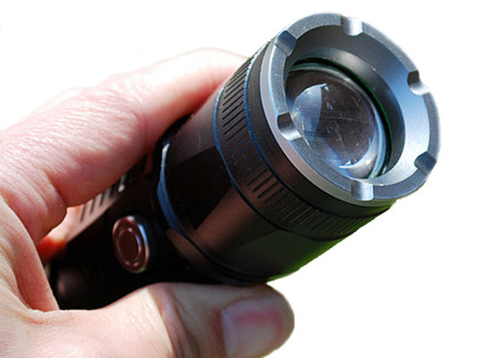 Direct Charging CREE XM-L T6 LED Torch with Power Bank for Digital Device supplier