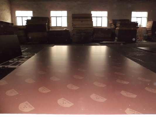 Marine Brown Film Faced Plywood / Ply Sheet with Stain Resistant and UV Protection