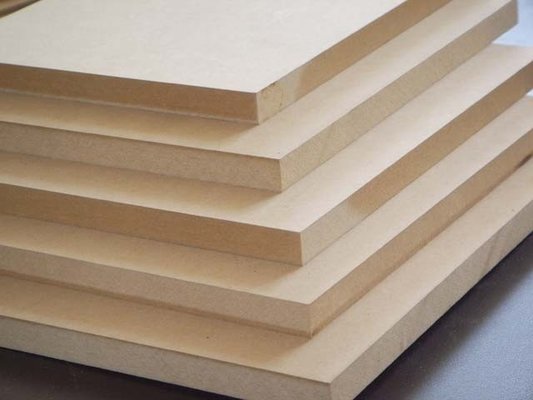 Fireproof Poplar or Pine Plain 16mm 18mm MDF Sheet / Raw MDF Board for furniture
