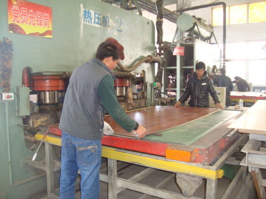 Melamine Faced Slotted MDF / Grooved MDF Board with Orange , Rose , Pink Color