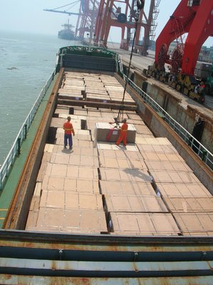 Lightweight Laminated Film Faced Shuttering Plywood For Formwork Concrete