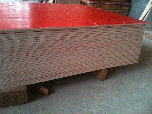 Phenolic film faced shuttering concrete plywood with pine , eucalyptus core 12mm 15mm 18mm