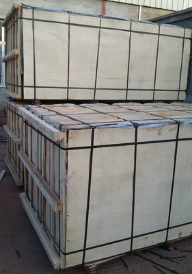 4-Edge Black Film Faced Plywood For Building Material , Tight Construction And High Strength
