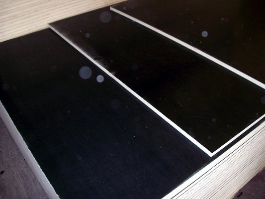 Finger-Joint Core Black Film Faced Plywood For Building Material With Thickness Tolerance