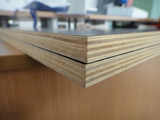 Building Construction Plywood Poplar / Hardwood Core With Phenolic Glue