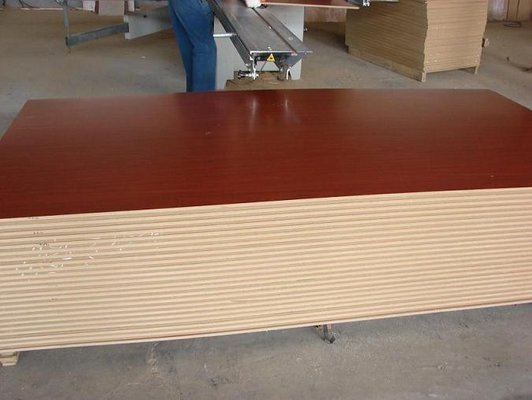 Customized Poplar Melamine Mdf Board E1 Glue With Solid Film Color
