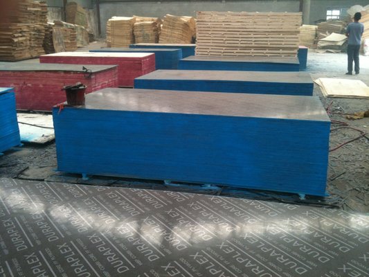Combination Phenolic Film Faced Plywood skid resistance with High Density
