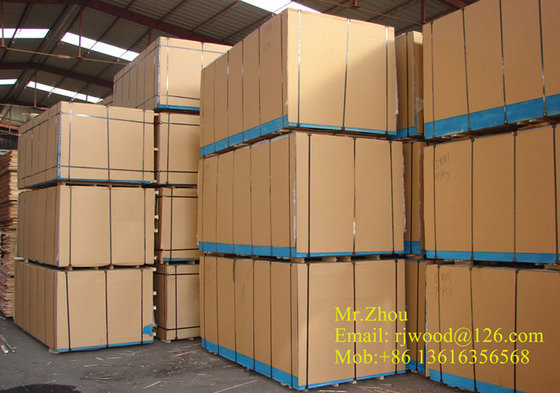 Environmental Phenolic film faced plywood , Concrete shuttering plywood