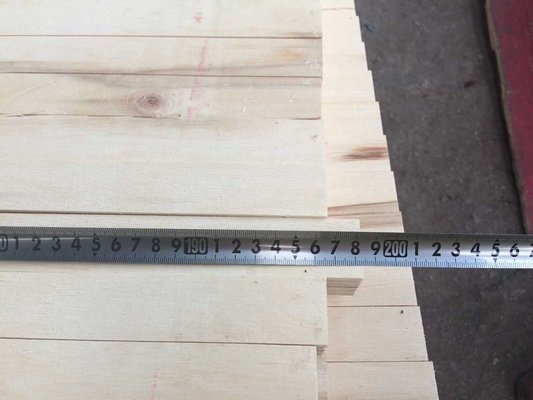 Sanding LVL laminated veneer Lumber 1980mm x 32mm x 31.7mm