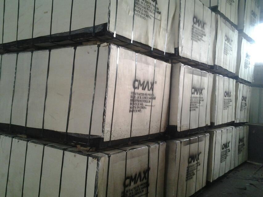 Black / Brown Film Face Plywood Poplar Core With 12mm - 21mm Thickness