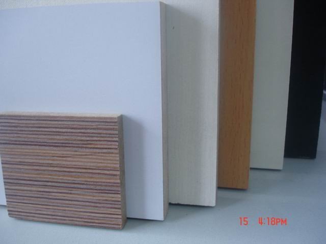 Customized Poplar Melamine Mdf Board E1 Glue With Solid Film Color