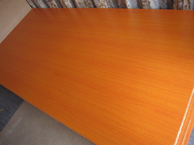 Total Poplar Core Plants Melamine  MDF Board 1220mm x 2440mm With E2 Glue