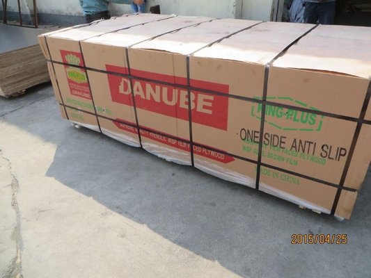 KINGPLUS film faced plywood ANTI-SLIP for construction,building material.imported dynea film.china factory supplier