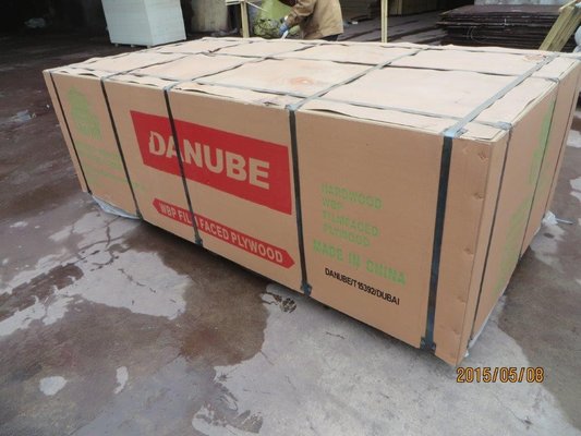 CROWN' BRAND FILM FACED PLYWOOD, COMBI CORE, WBP MELAMIME GLUE, BROWN PRINTED FILM