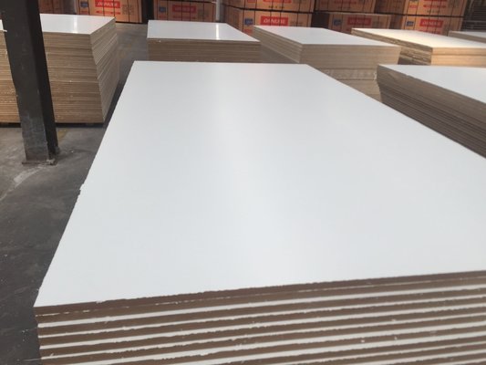 MELAMINE MDF.TITANIUM WHITE HIGH GLOSSY MDF,E2 GLUE